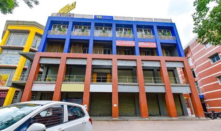 Fabhotel Symphony Grand - Ahmedabad