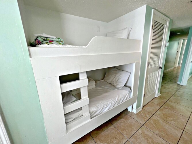 Royal Palms 701 - Gulf Shores, AL