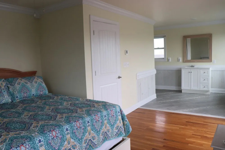 1817 Oceanfront Bed & Breakfast - North Carolina