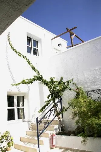 Giannoulis Hotel - Milos