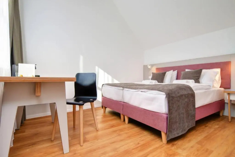 Fekete Sas Motel - Štúrovo