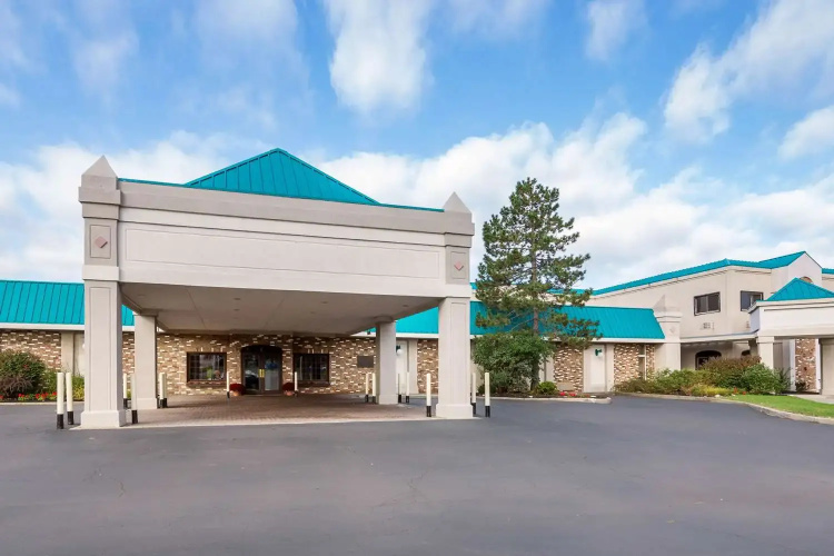 Clarion Inn - Ithaca, NY