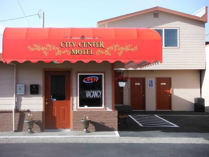 City Center Motel - Coos Bay, OR