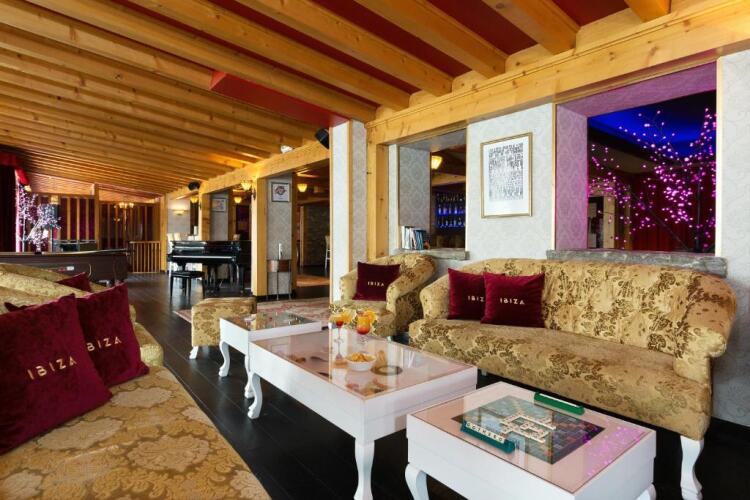 Madame Vacances Hotel Ibiza - Les Deux Alpes