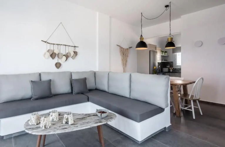 Eclipse Tales - Milos