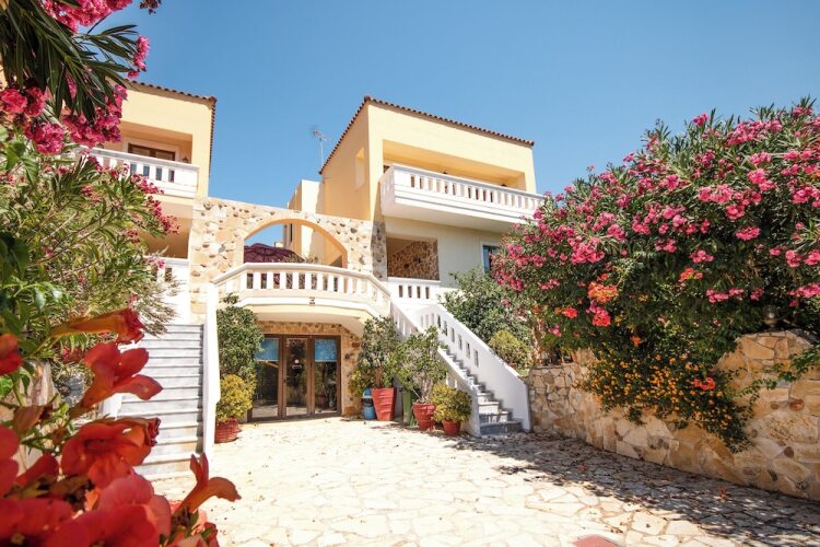 Olive Farm - Agia Marina