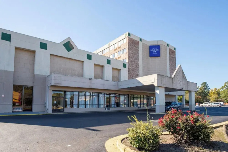Dominion Inn & Suites - Chester, VA