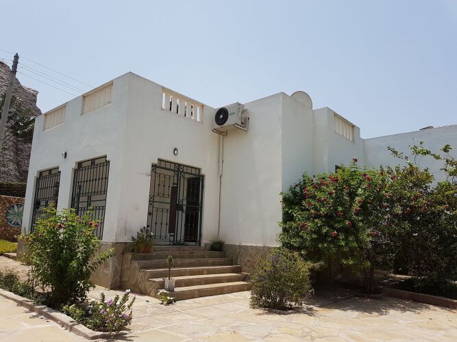 Queens Chateau Boutique Villa - Diani Beach