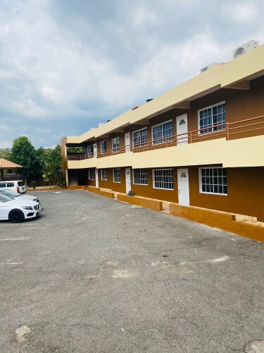 Blissett Apts Your  Home Away From Home - 京士頓