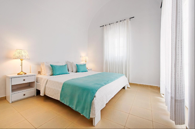 Sienna Eco Resort - Santorini