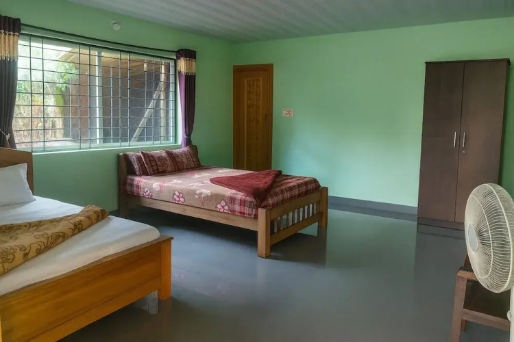 Hidden Valley Riverside Homestay - Coorg (Kodagu)