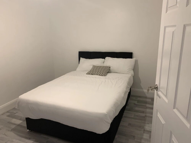 3br-sleeps7-garden-parking - Colchester