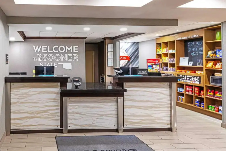 Hampton Inn & Suites Tulsa-woodland Hills 71st-memorial - Broken Arrow, OK