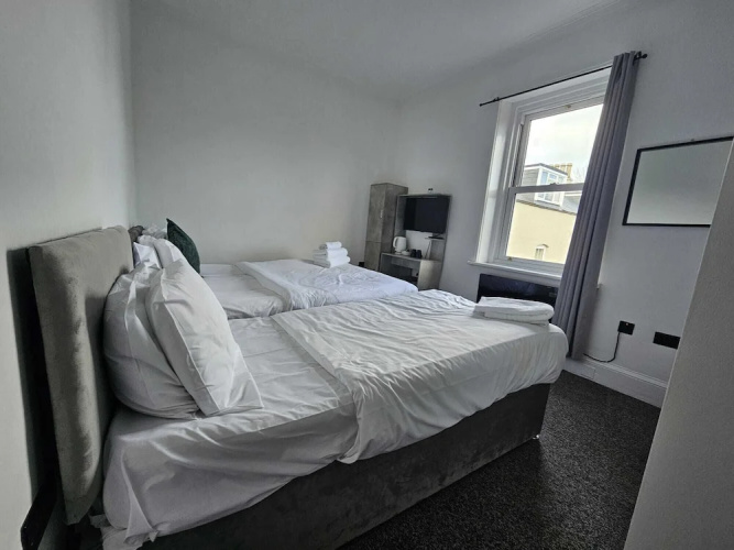 Edinburgh City Hotel - Edinburgh