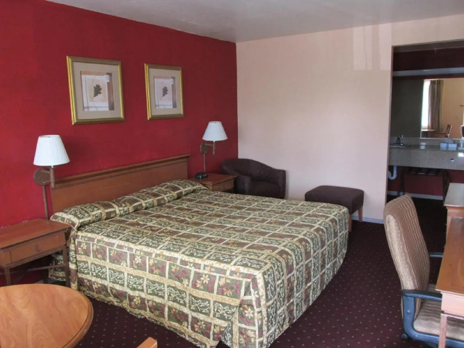 Escondido Lodge - Valley Center, CA