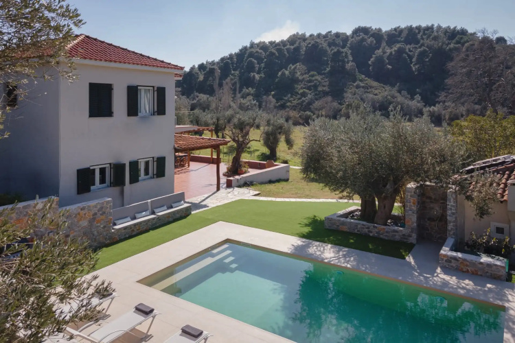 Bill And John Skiathos - Skiathos