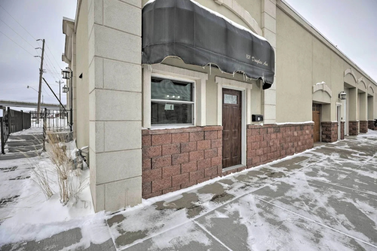 Regal River Retreat In The Heart Of Yankton! - Yankton, SD