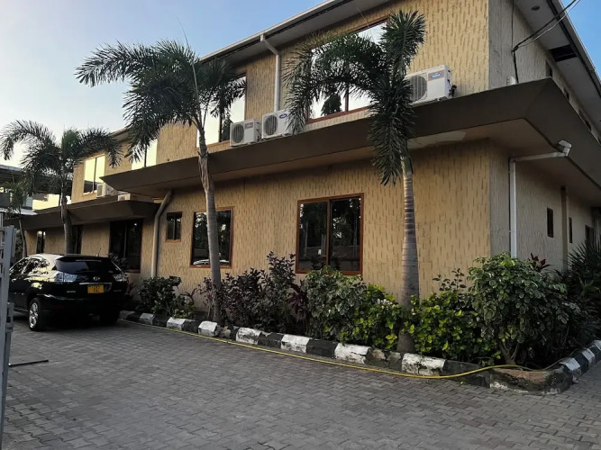 K27 Premier Backpackers - Dar es Salaam