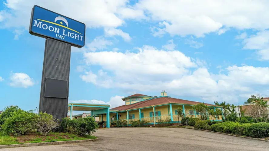Moonlight Inn Hotel O Hattiesburg, Ms - Hattiesburg, MS