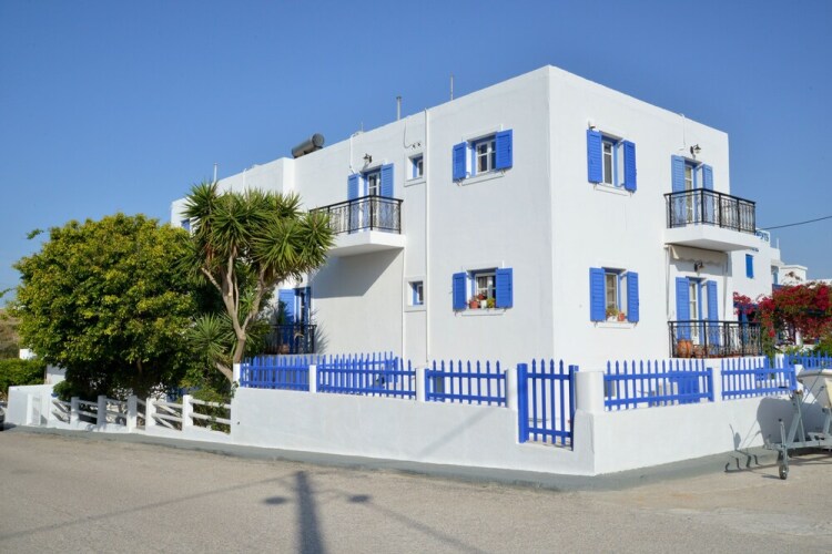 Veletas Rooms - Milos