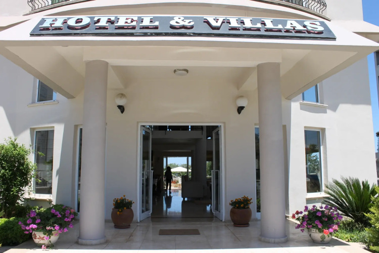The Prince Inn Hotel - Girne