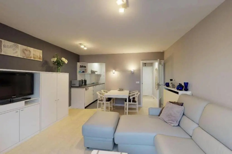 Studio Met Zeezicht Op Heldenplein - Bruges
