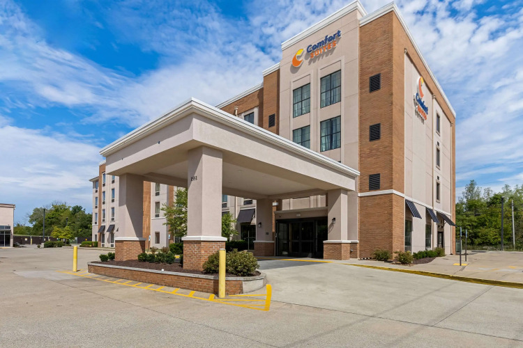 Comfort Suites - Columbia, TN