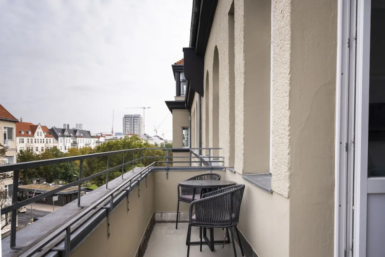 Numa Berlin Novela - Berlin