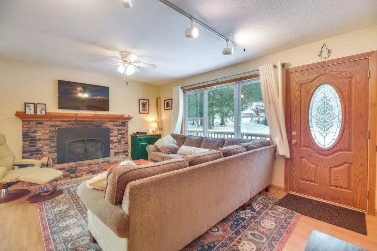 1 Mi To Sugarbush Resort: Dog-friendly Home! - Vermont