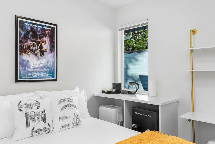 Leia's Rebel Princess Suite - Seattle, WA