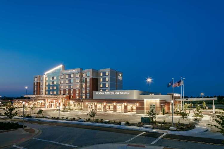 Hyatt Place Kansas City/lenexa City Center - Olathe, KS