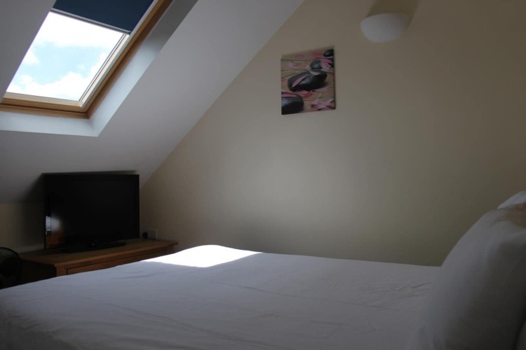 Bridge Farm Guesthouse - Bristol