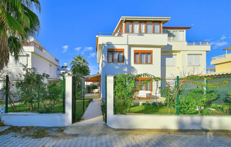 Ev Apartments - Boğazkent