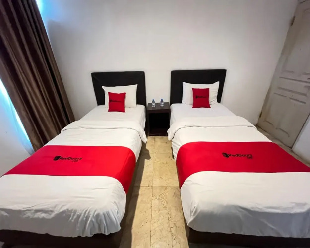 Reddoorz Near Kantor Walikota Manado - Manado