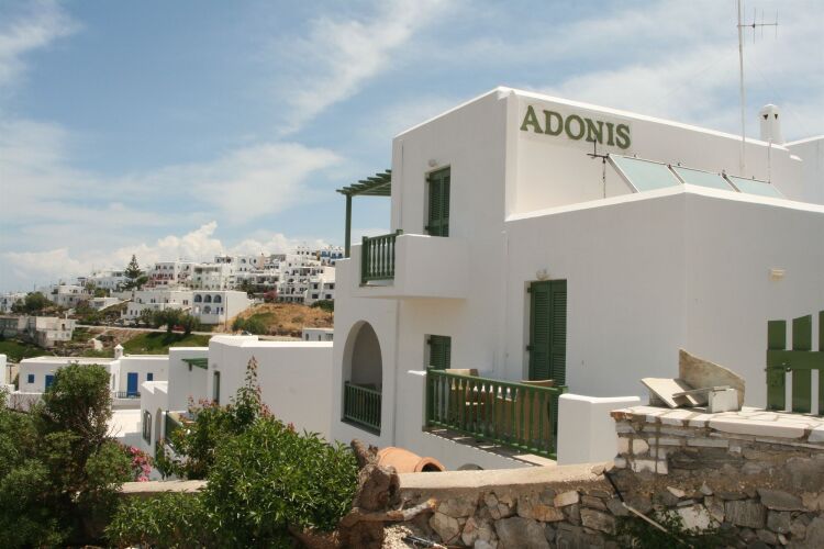 Adonis Hotel Studios & Apartments - Paros