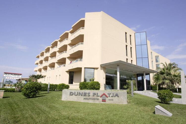 Dunes Platja Aparthotel - Can Picafort