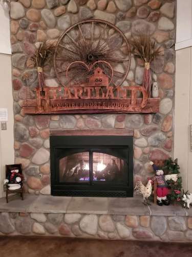 Heartland Country Resort & Lodge - Candlewood Lake, OH