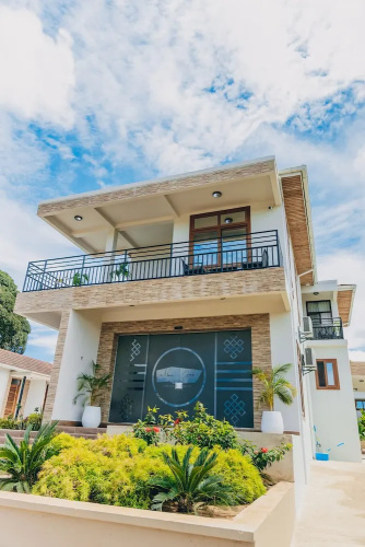Mac And Jak Getaway - Dar es Salaam