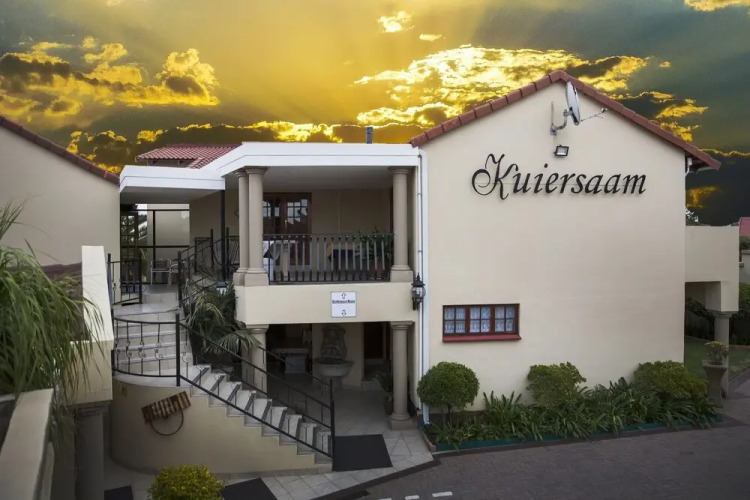 Kuiersaam Gastehuis - Secunda