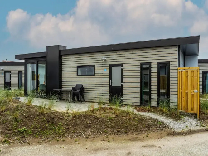 Chalet On A Holiday Park 3.5 Km From The Beach - Texel