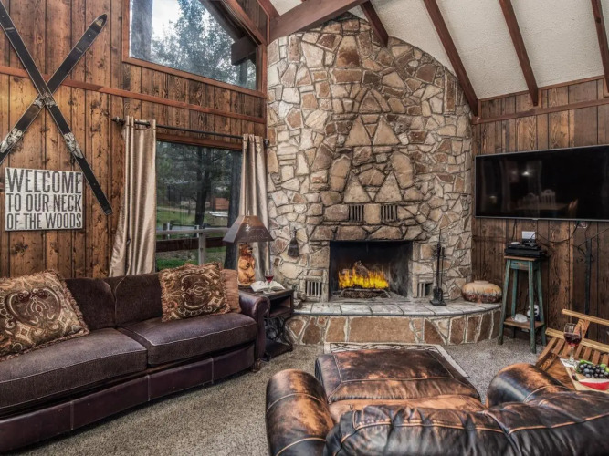 Knott Inn - Ruidoso, NM