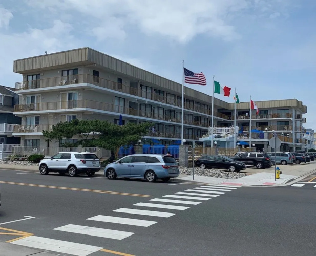 Roman Holiday Motel - Avalon, NJ