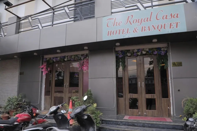 The Royal Casa Hotel And Banquet - Ghaziabad