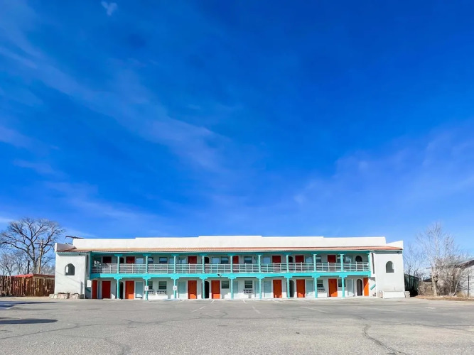 Taos Motel - Taos, NM