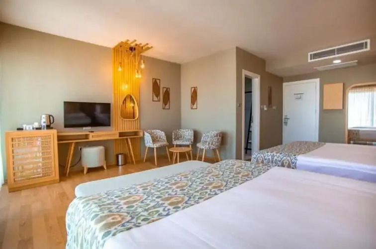 La Terezza Hotel - Famagusta