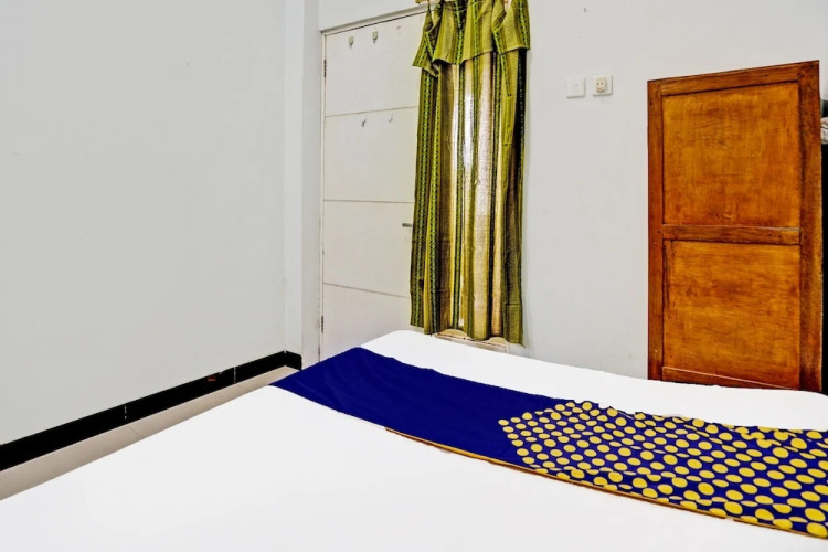 Oyo 93847 Blio Guest House Syariah - Bandung