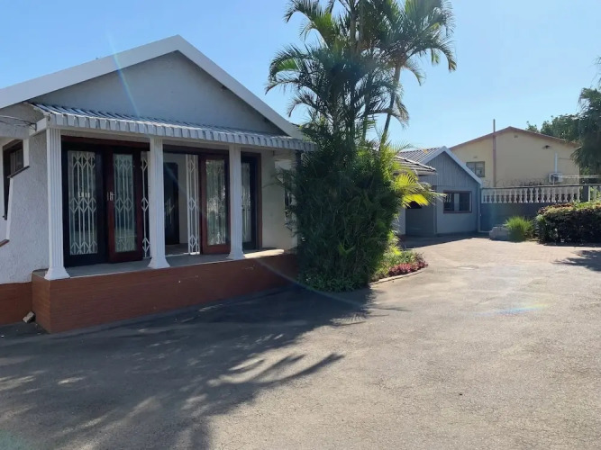 Palm Haven On Sarnia - Durban