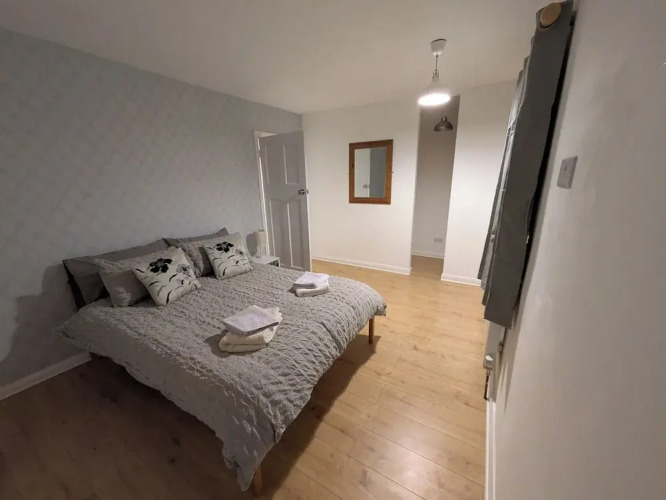1-bed Home For 2, Parking, Garden & Great Location - Worcester