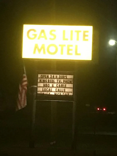 Gas Lite Motel - Vincennes, IN