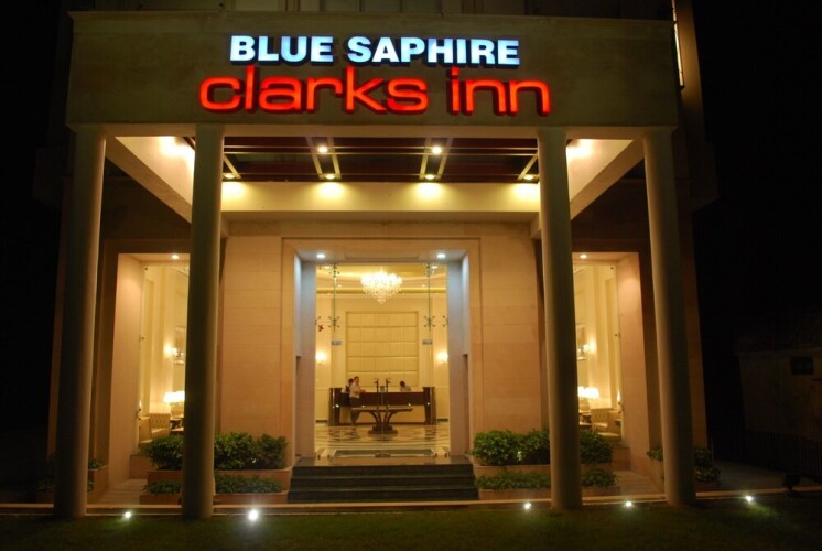 Blue Saphire Clarks Inn Haldwani - Haldwani